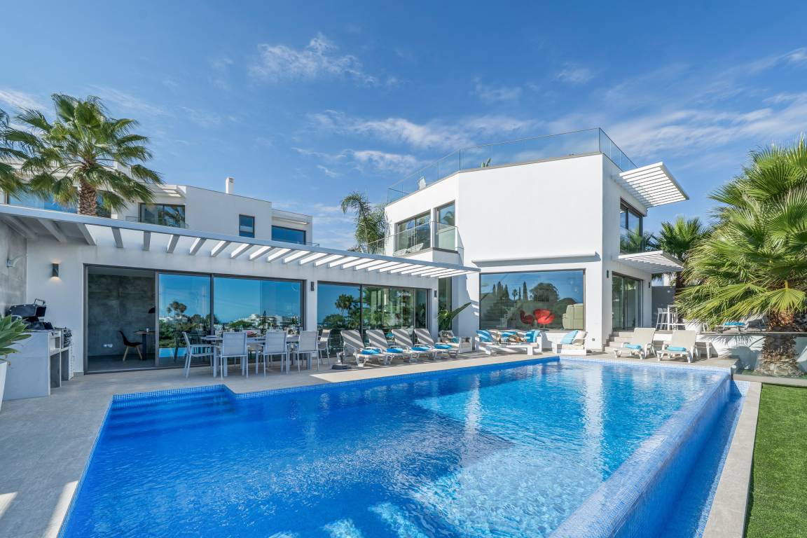 240 M² Villa ∙ 4 Habitaciones ∙ 10 Huéspedes - Armação de Pêra