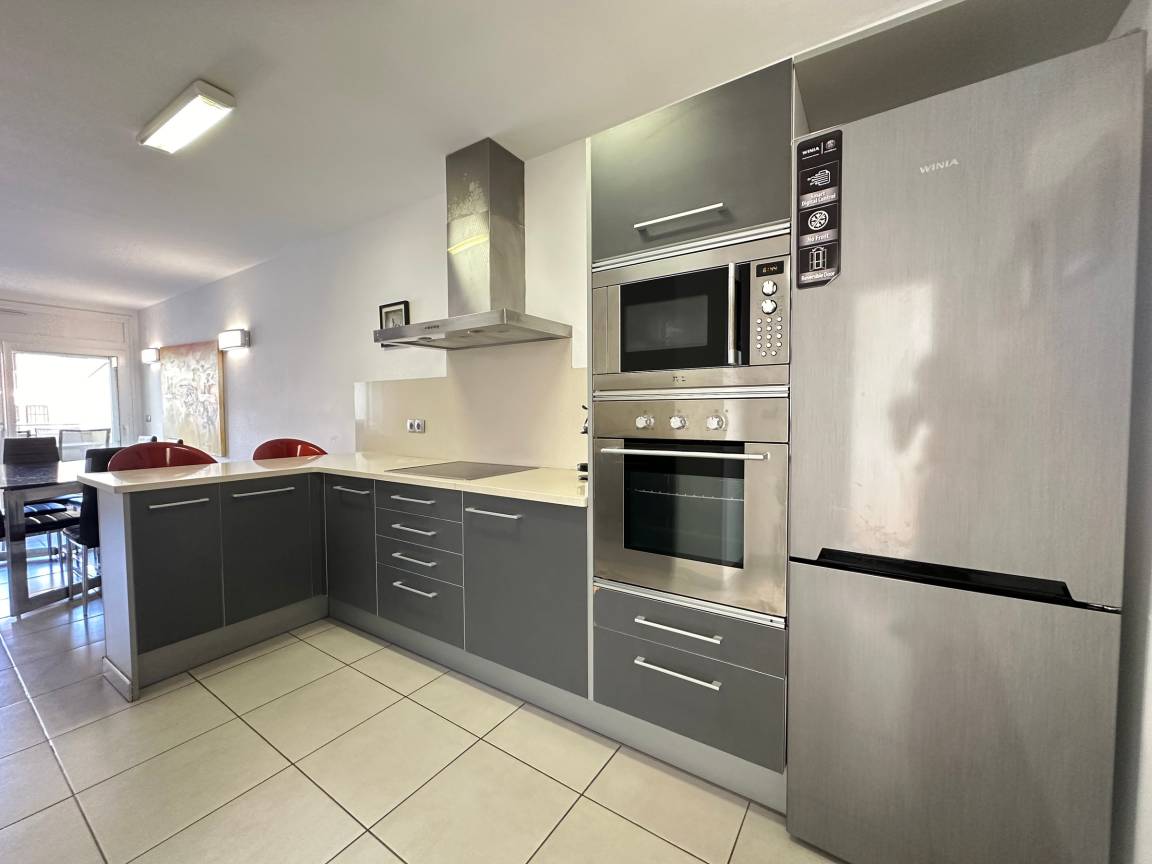 95 M² Appartement ∙ 3 Chambres ∙ 8 Personnes - Roses