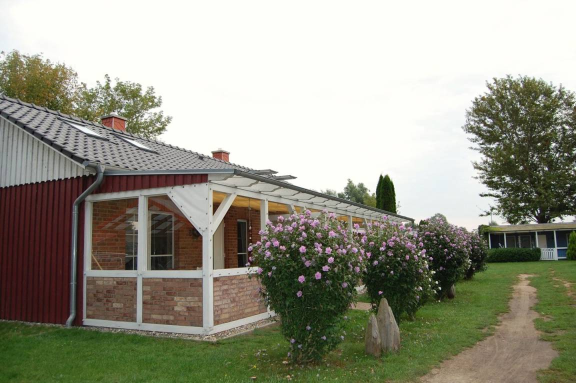 65 M² Ferienhaus ∙ 2 Schlafzimmer ∙ 4 Gäste - Ahrenshoop