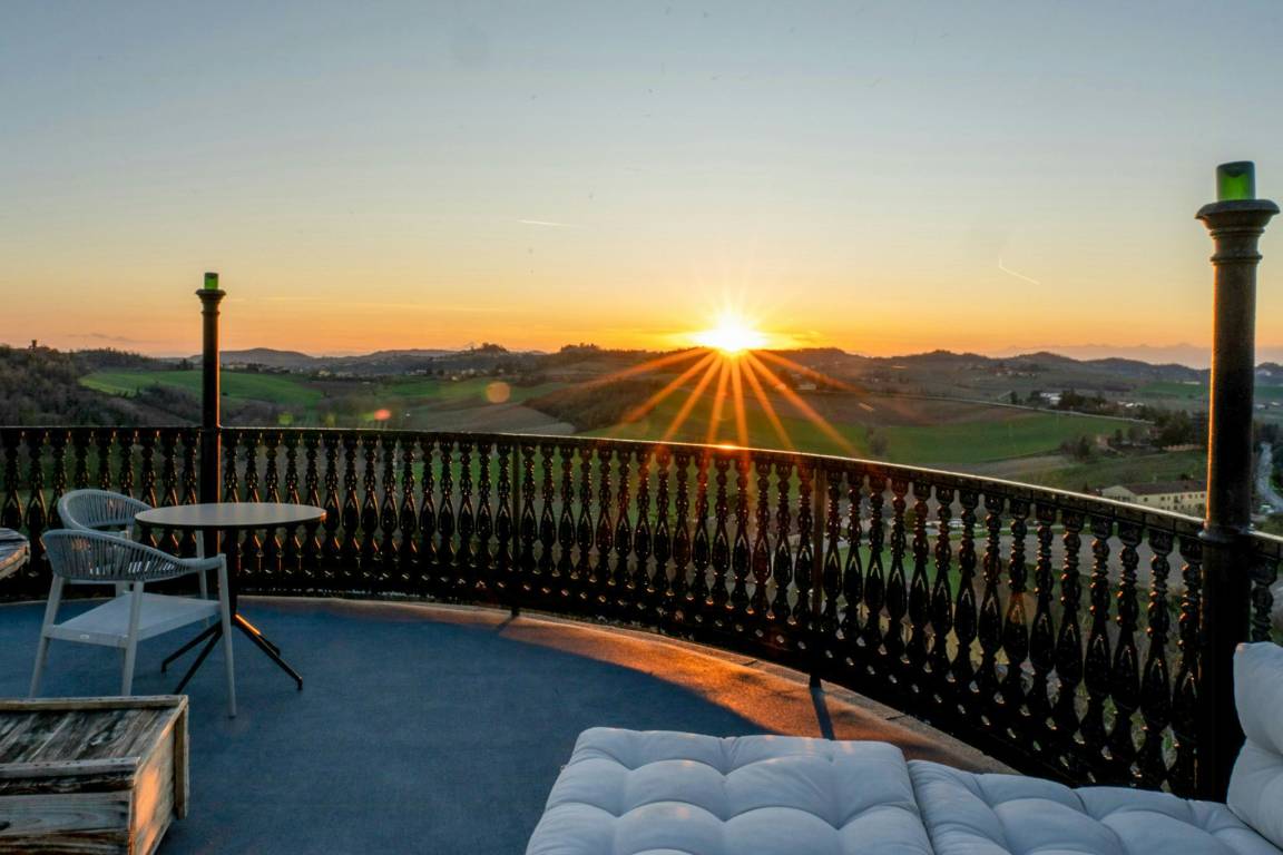 150 M² Casa Vacanza ∙ 2 Camere Da Letto ∙ 4 Ospiti - Casale Monferrato