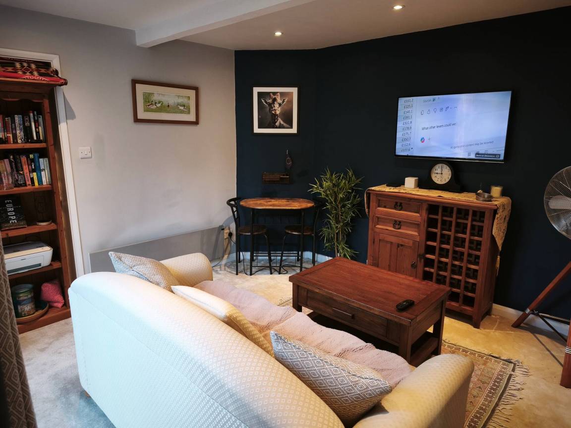 30 M² Apartment ∙ 2 Bedrooms ∙ 4 Guests - Royal Tunbridge Wells