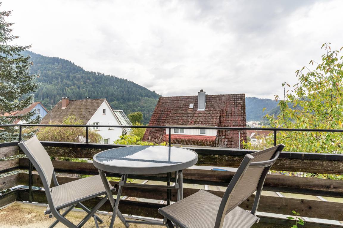 69 M² Ferienwohnung ∙ 2 Schlafzimmer ∙ 4 Gäste - Wolfach