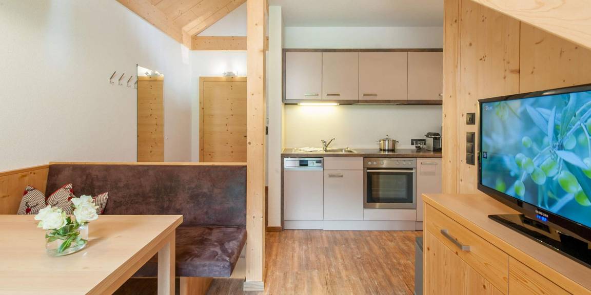 60 M² Ferienwohnung ∙ 2 Schlafzimmer ∙ 5 Gäste - Pettneu am Arlberg