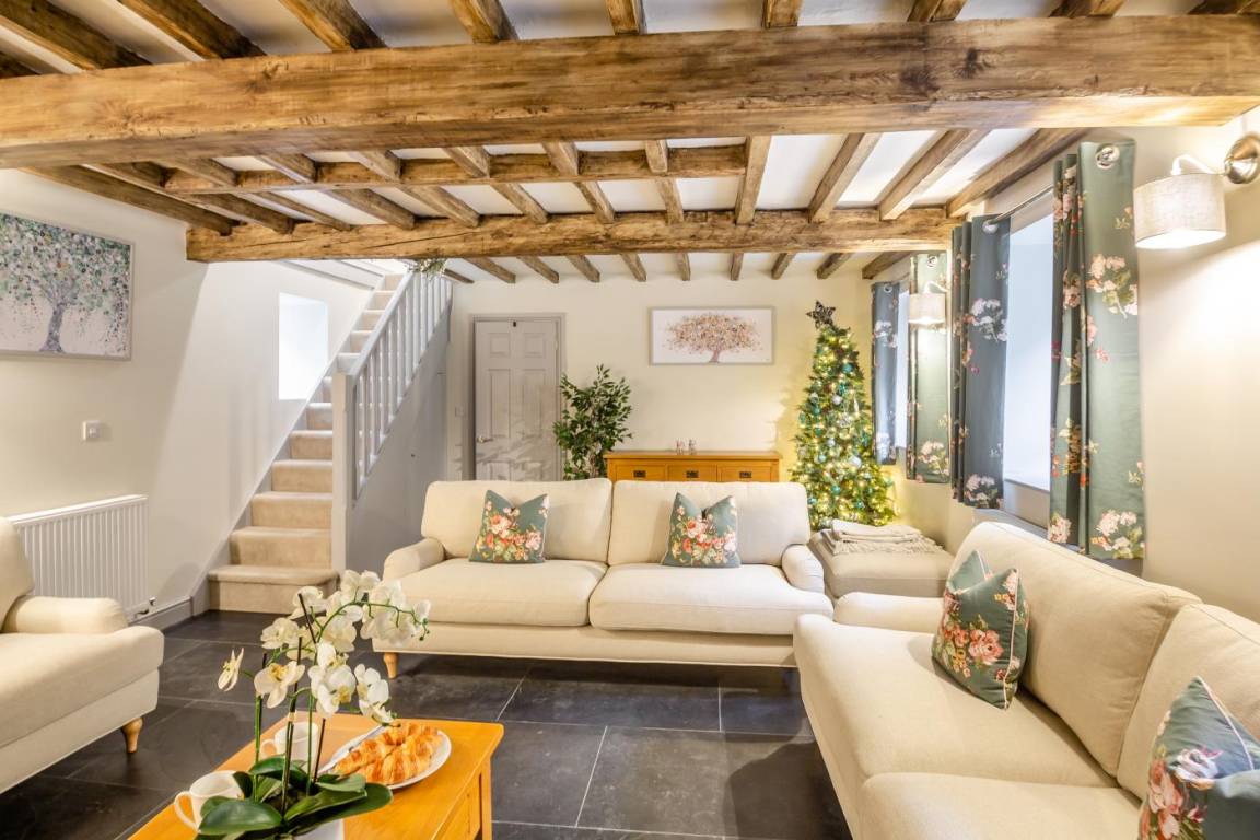 Cottage ∙ 4 Bedrooms ∙ 8 Guests - Dolgellau