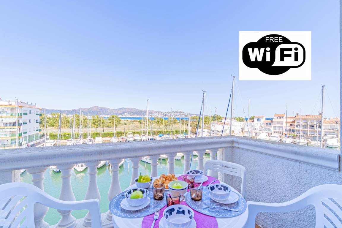84 M² Apartamento ∙ 3 Habitaciones ∙ 7 Huéspedes - Ampuriabrava