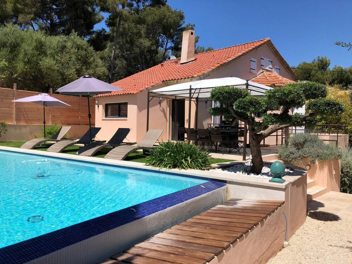 180 M² House ∙ 4 Bedrooms ∙ 8 Guests - Sanary-sur-Mer