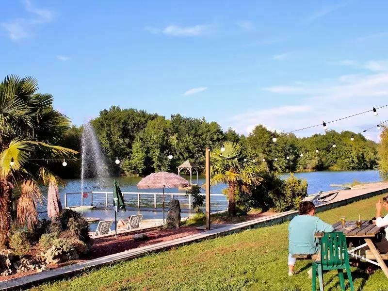 37 M² Mobil-home ∙ 4 Chambres ∙ 10 Personnes - Gers