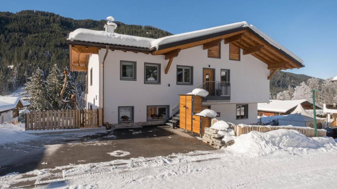 160 M² Apartment ∙ 5 Bedrooms ∙ 12 Guests - Obertauern