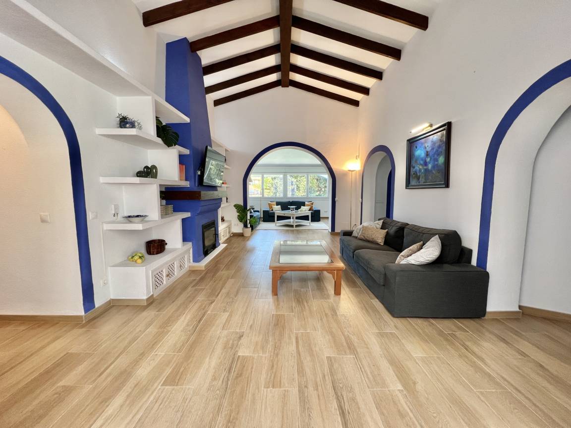 344 M² Villa ∙ 4 Bedrooms ∙ 8 Guests - Marbella