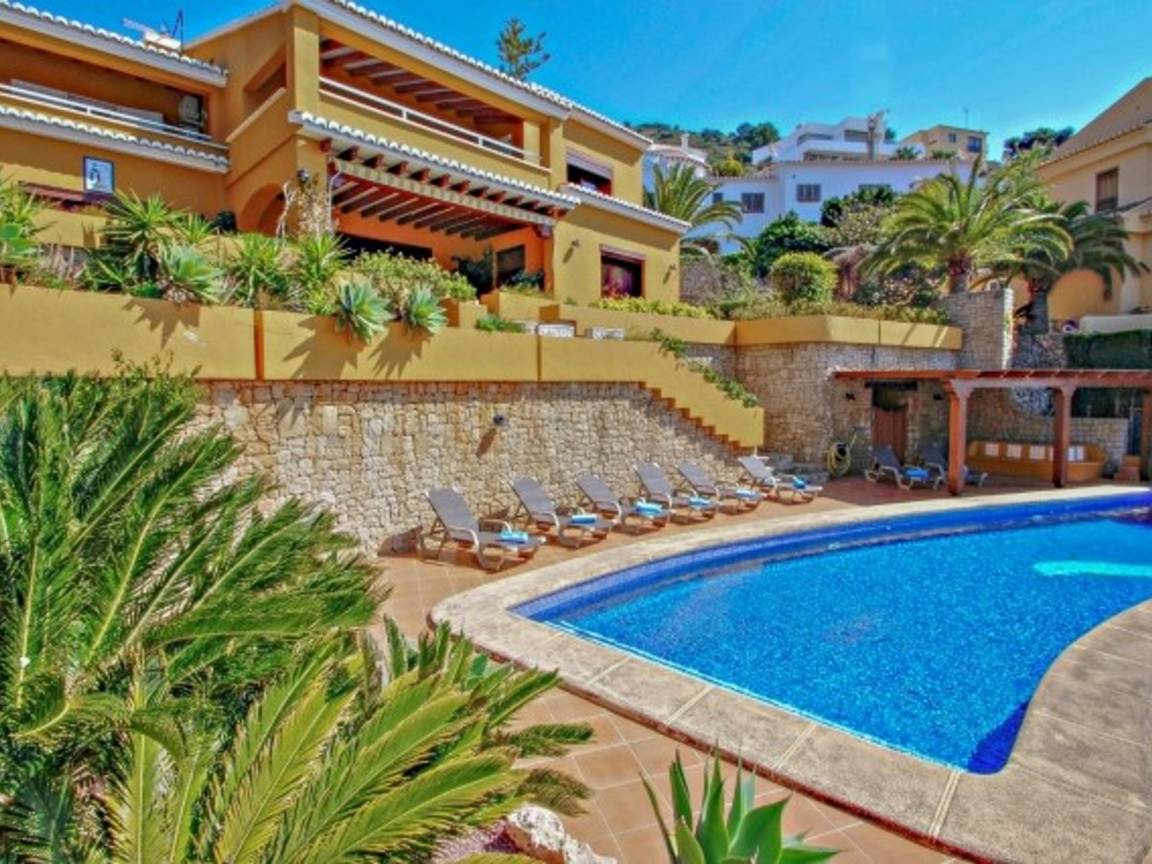 300 M² Villa ∙ 5 Habitaciones ∙ 10 Huéspedes - Moraira