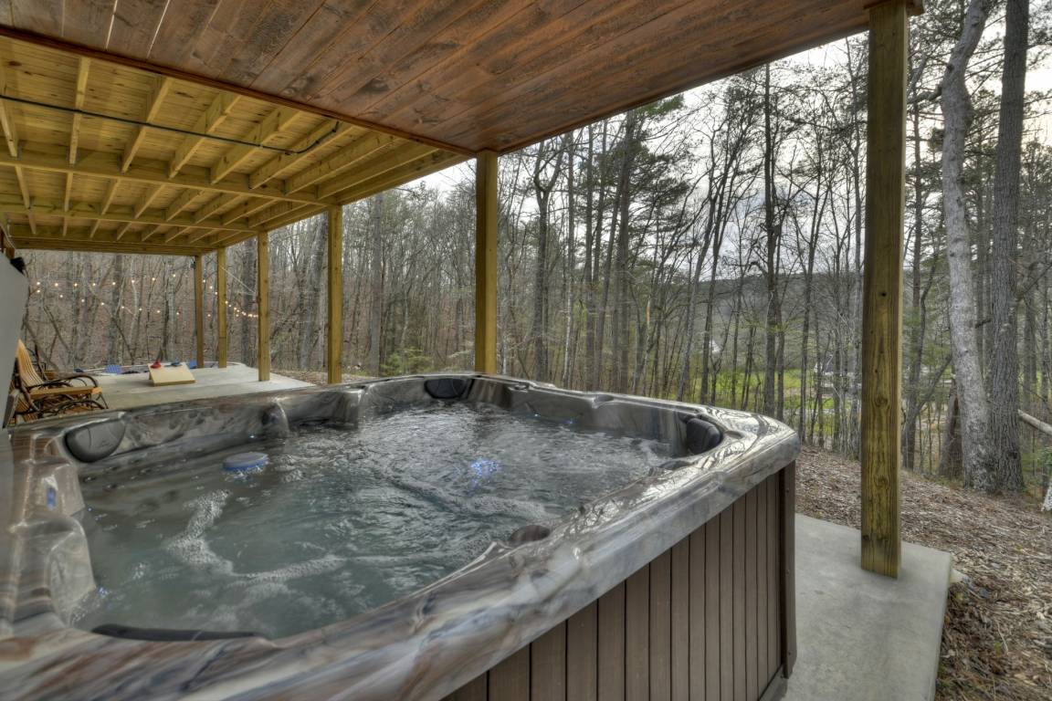 279 M² Cabin ∙ 4 Bedrooms ∙ 12 Guests - Blue Ridge, GA