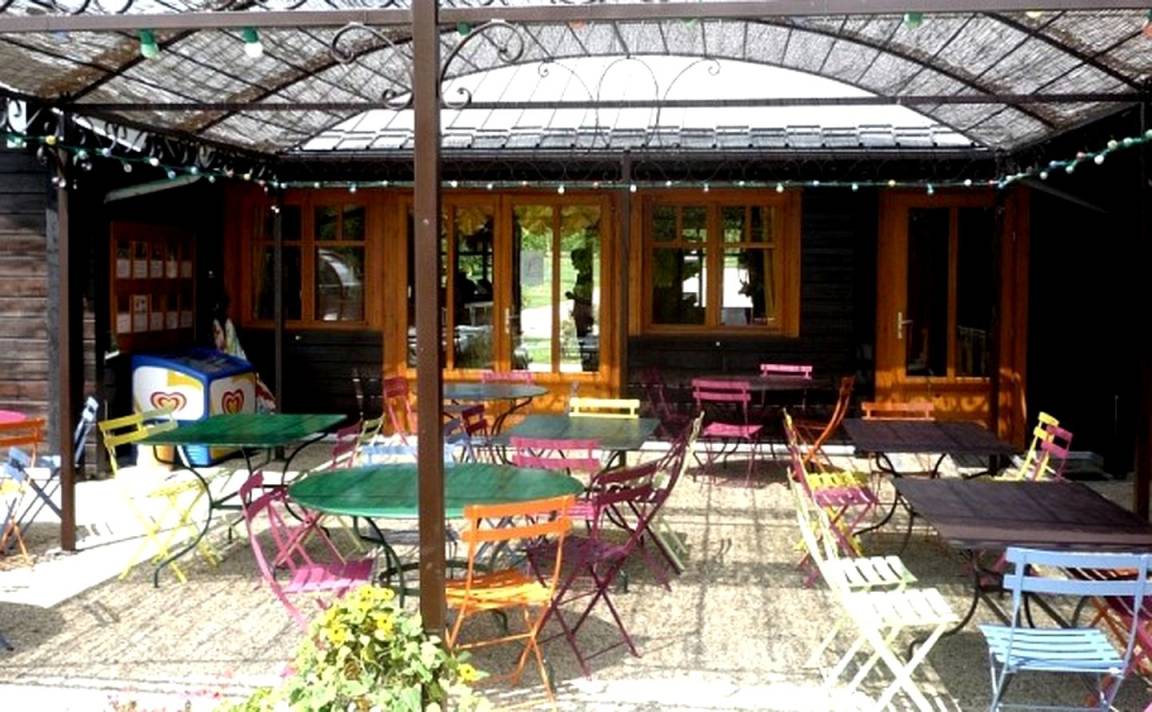 Caravane ∙ 1 Chambre ∙ 5 Personnes - Treignac