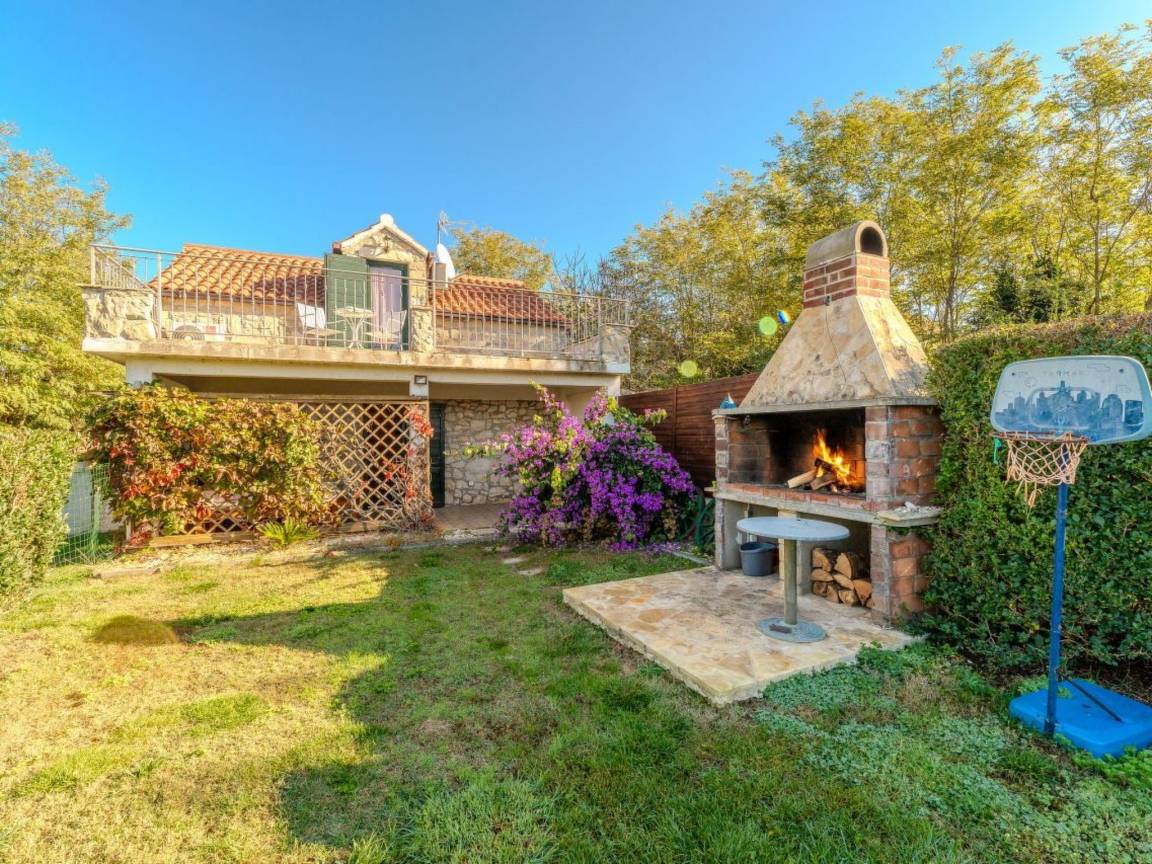 80 M² Casa ∙ 2 Habitaciones ∙ 5 Huéspedes - Privlaka