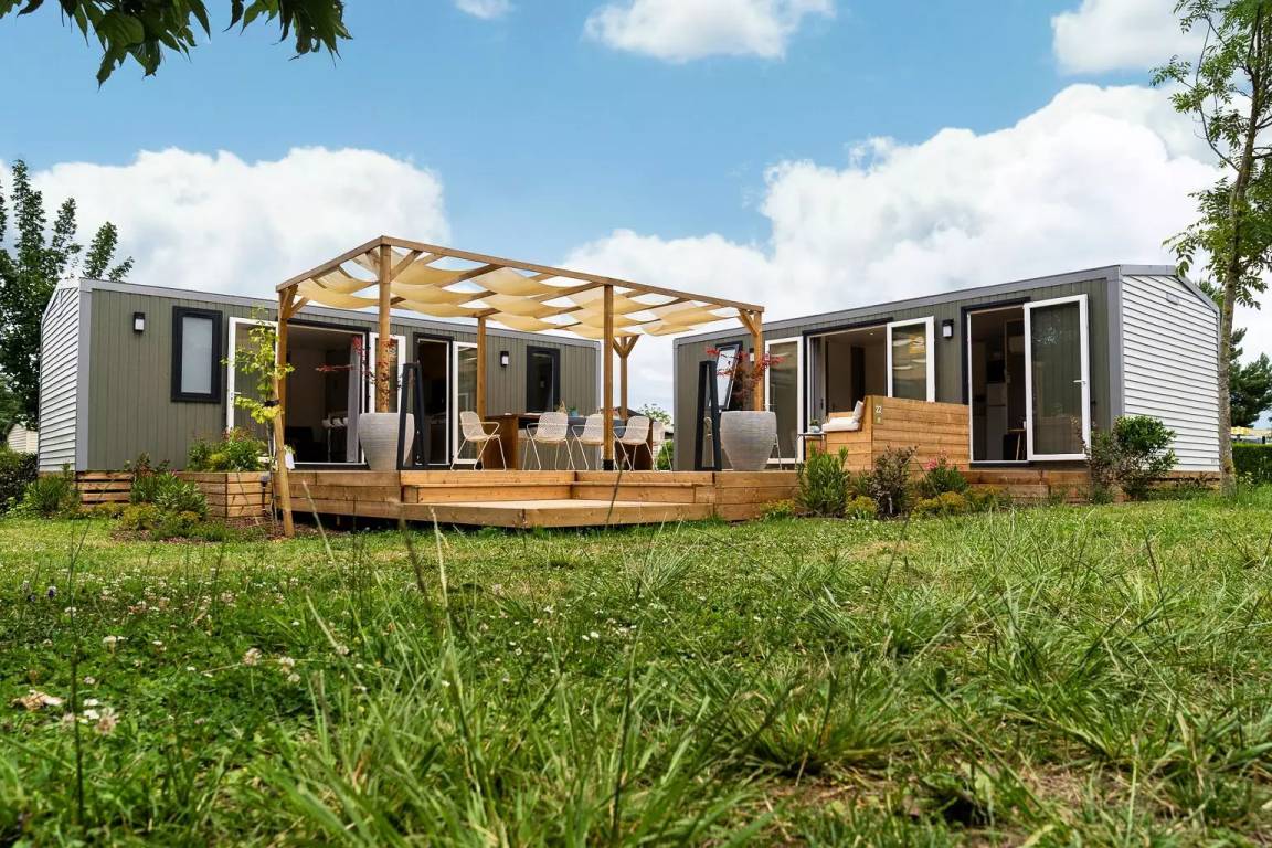 62 M² Mobil-home ∙ 5 Chambres ∙ 10 Personnes - Belgium