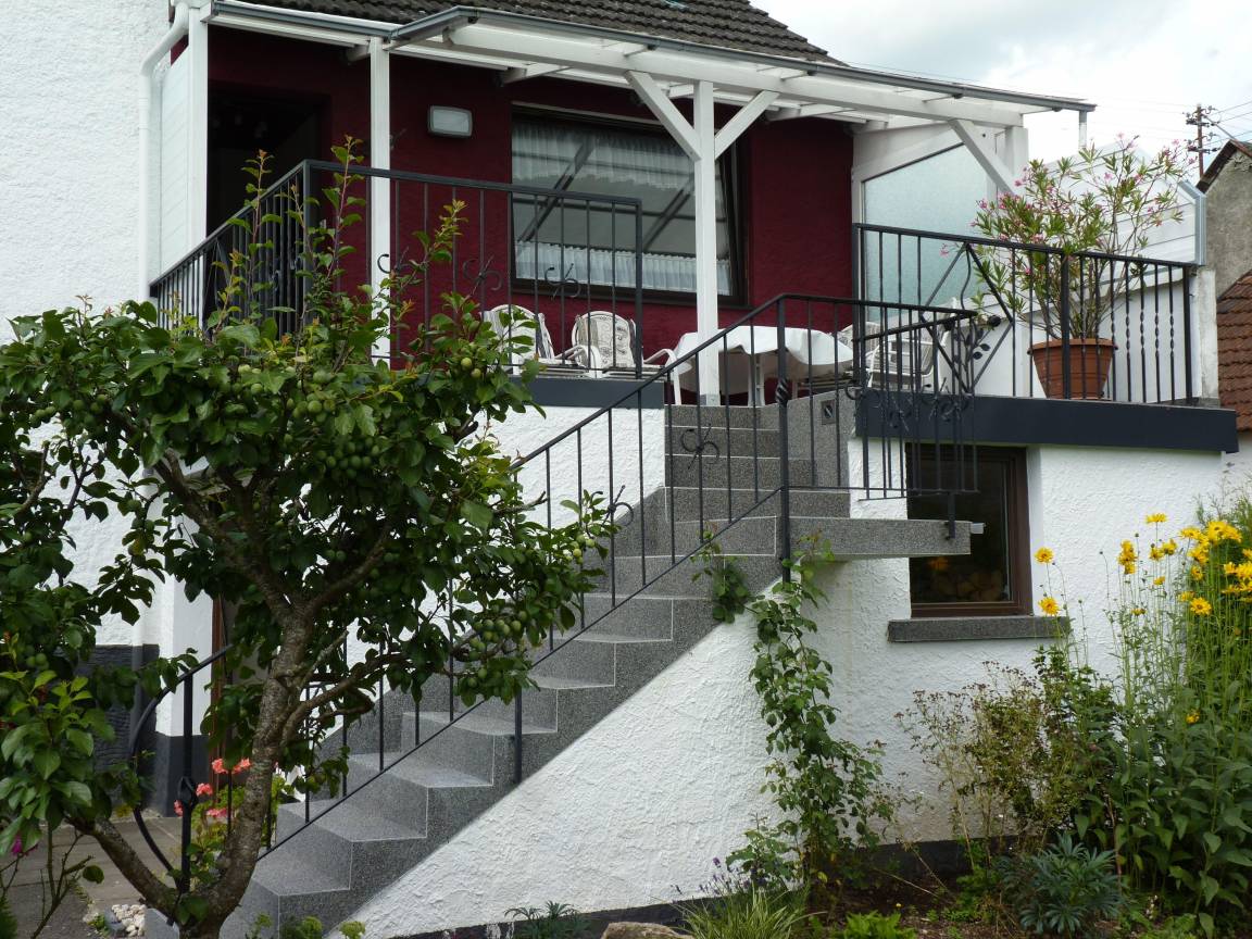 90 M² Appartement ∙ 2 Slaapkamers ∙ 4 Gasten - Manderscheid