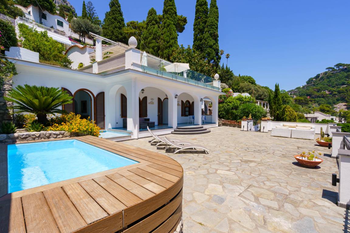250 M² Villa ∙ 4 Slaapkamers ∙ 9 Gasten - Capri