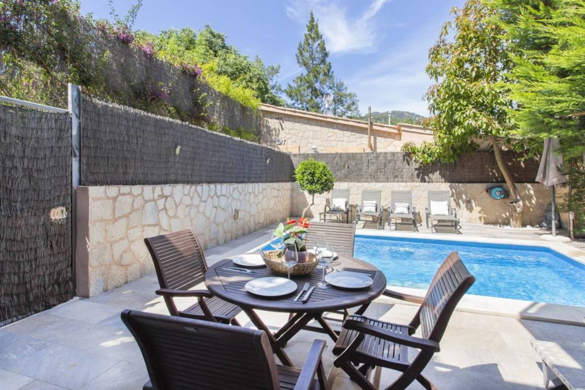 100 M² Apartment ∙ 2 Bedrooms ∙ 4 Guests - Sóller