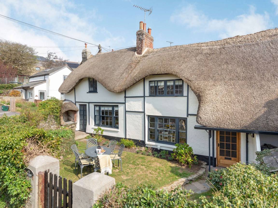 Cottage ∙ 3 Bedrooms ∙ 6 Guests - Thurlestone