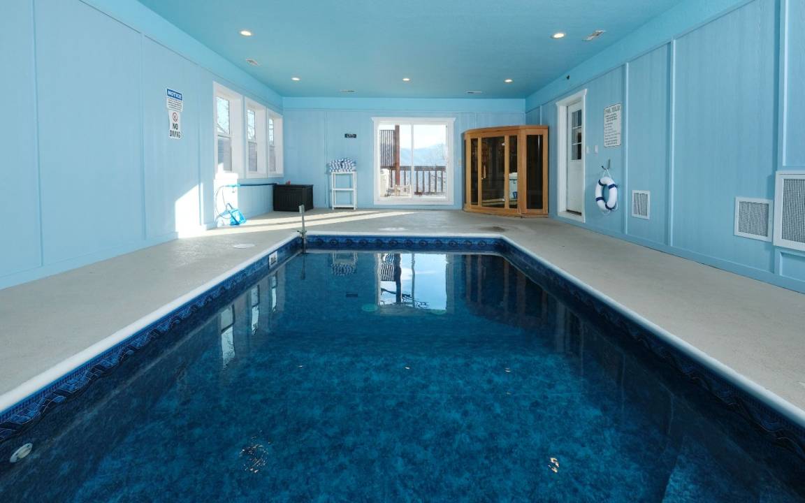 307 M² Cabin ∙ 4 Bedrooms ∙ 14 Guests - Pigeon Forge, TN