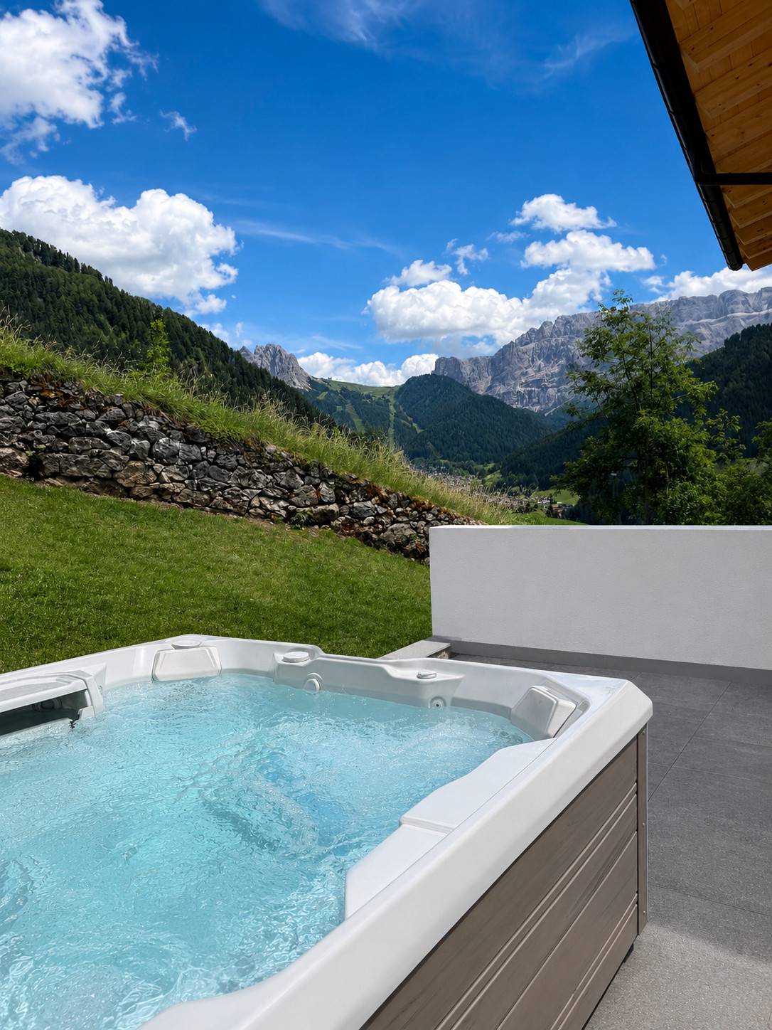 85 M² Appartamento Vacanza ∙ 2 Camere Da Letto ∙ 5 Ospiti - Ortisei