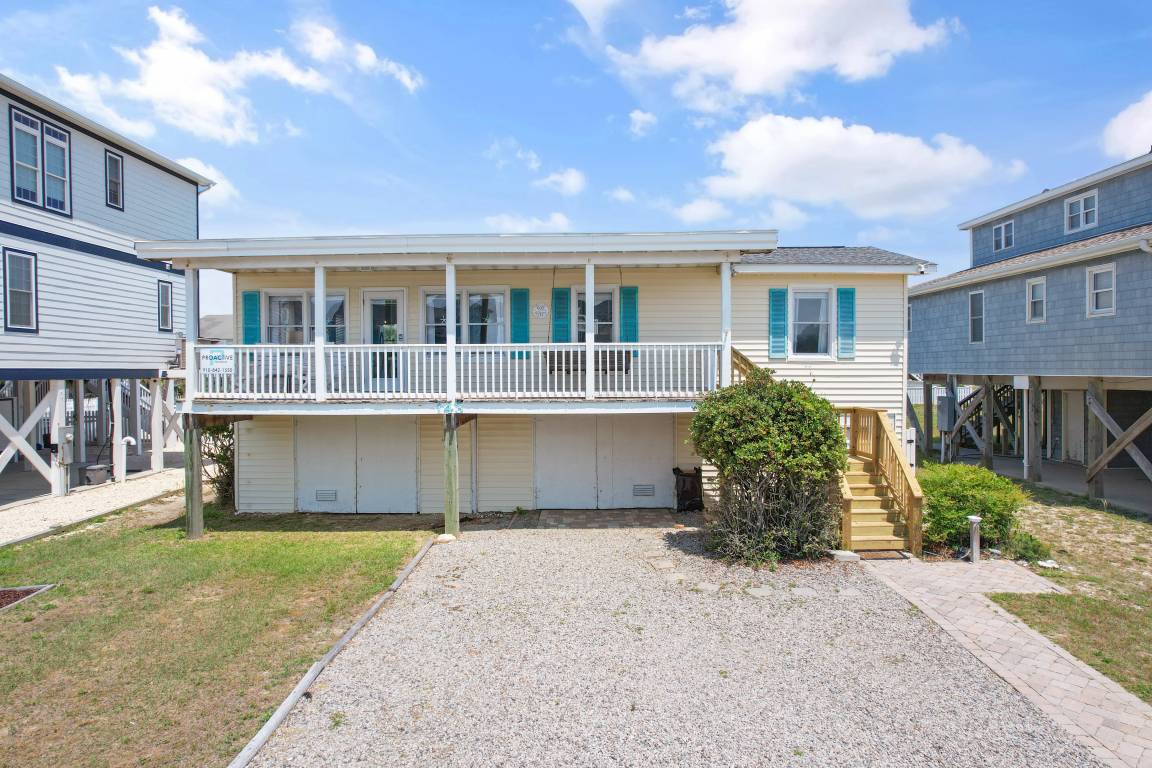100 M² House ∙ 3 Bedrooms ∙ 8 Guests - Holden Beach, NC