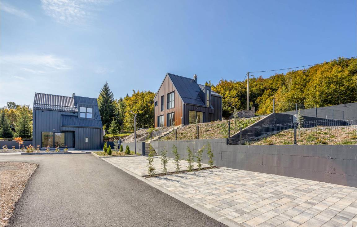 100 M² House ∙ 2 Bedrooms ∙ 6 Guests - Croatia