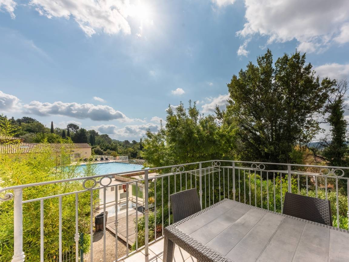 75 M² Appartement ∙ 3 Chambres ∙ 8 Personnes - Fayence