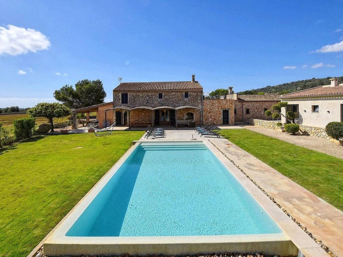 290 M² House ∙ 6 Bedrooms ∙ 12 Guests - Manacor