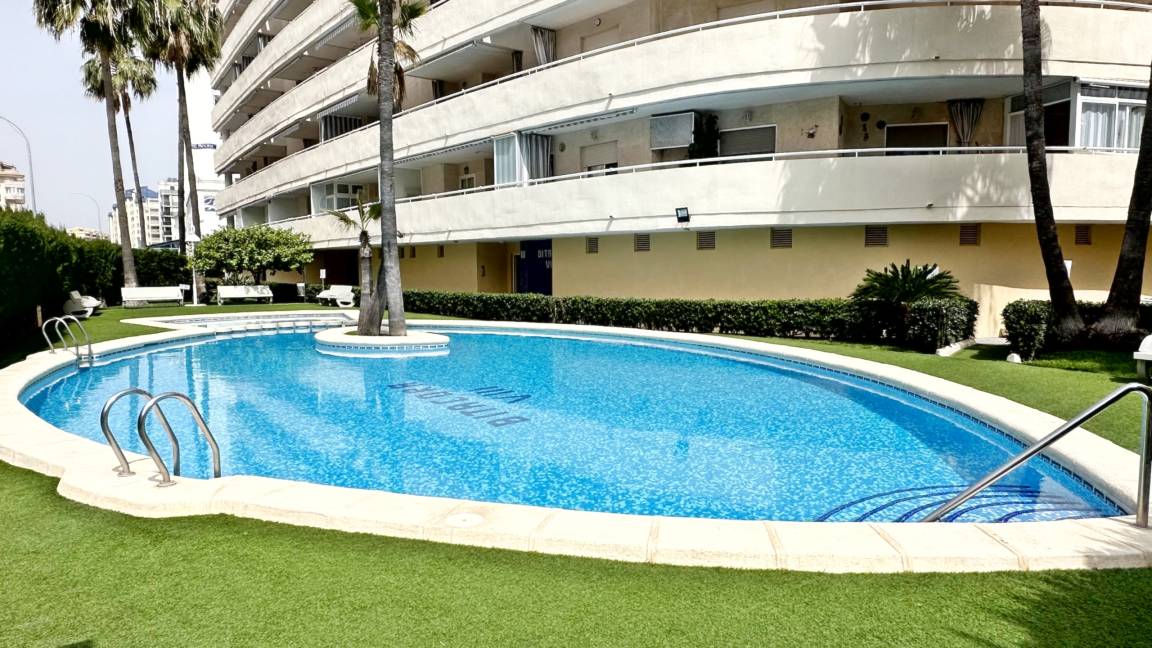 75 M² Apartamento ∙ 2 Habitaciones ∙ 5 Huéspedes - Gandía