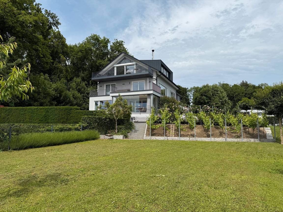 85 M² Apartment ∙ 1 Bedroom ∙ 2 Guests - Friedrichshafen