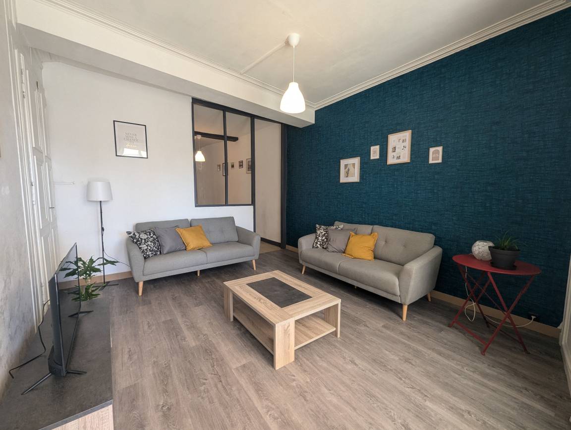 180 M² Gîte ∙ 3 Chambres ∙ 6 Personnes - Langres