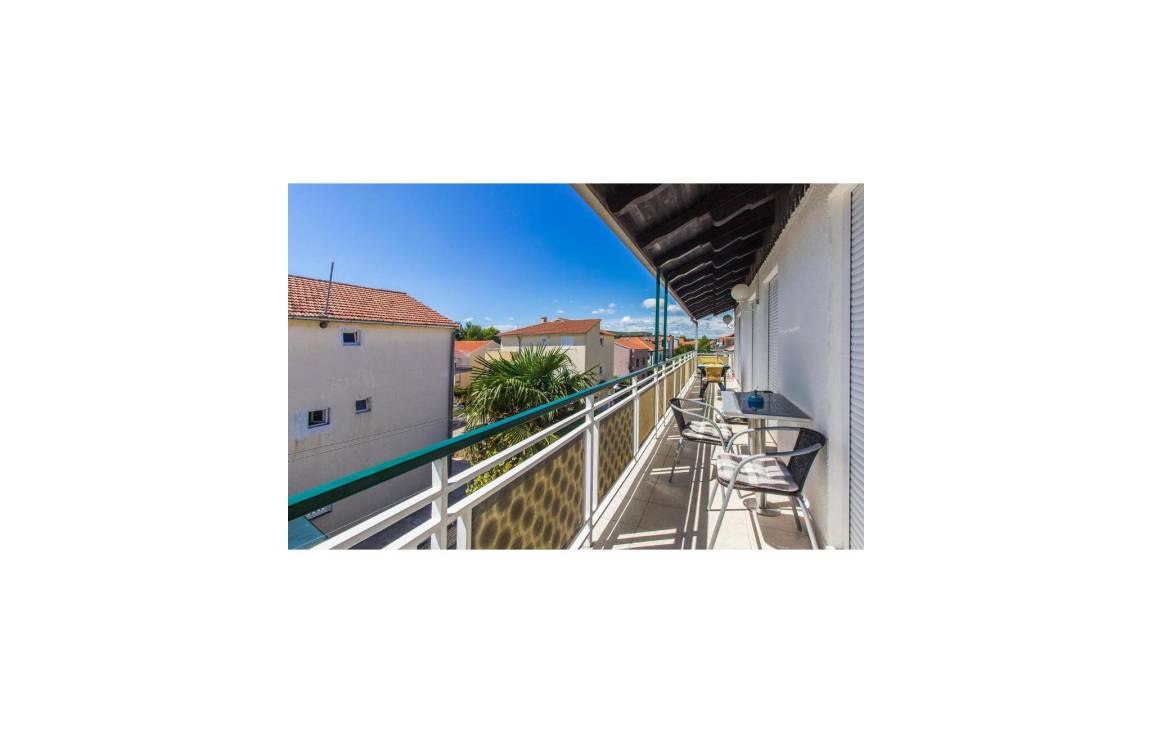 160 M² Apartment ∙ 3 Bedrooms ∙ 6 Guests - Vodice