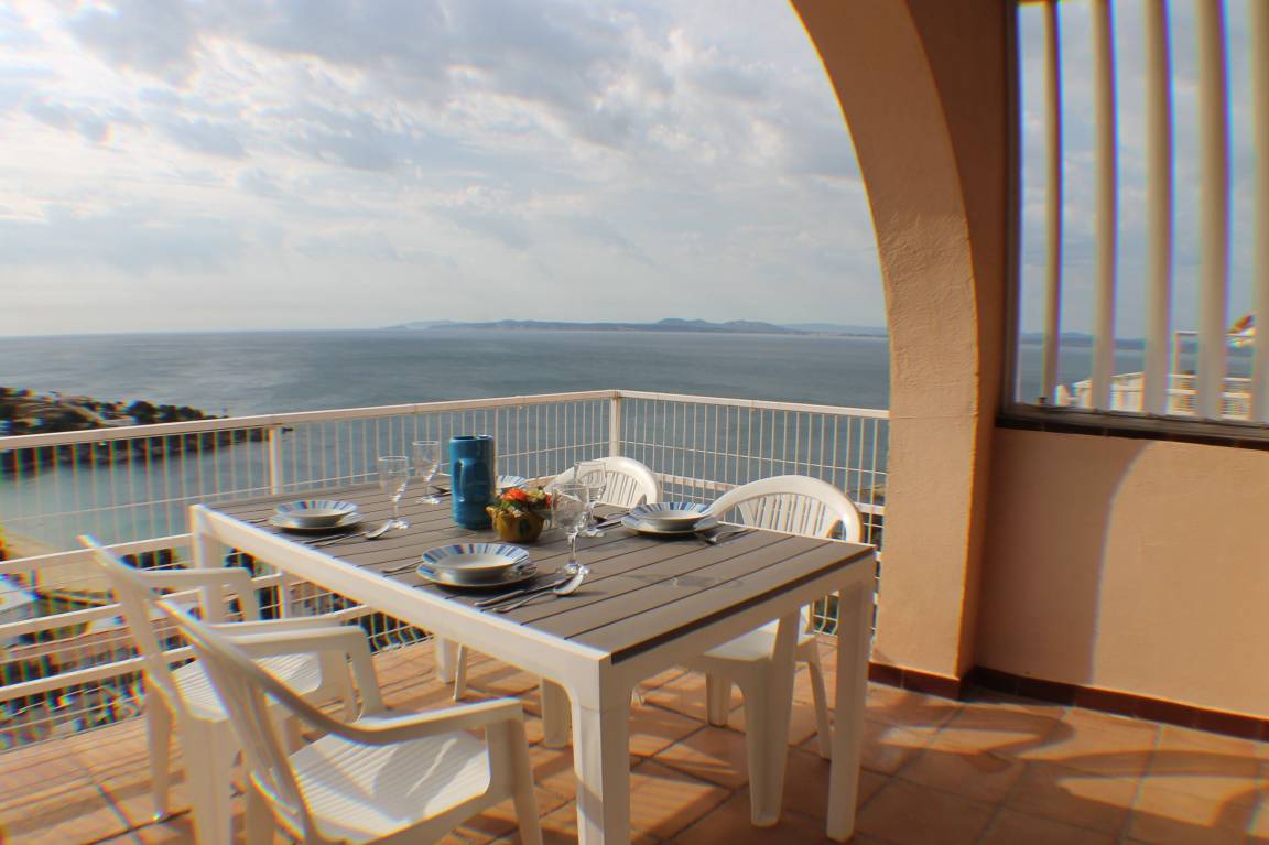 105 M² Villa ∙ 3 Habitaciones ∙ 8 Huéspedes - Cadaqués