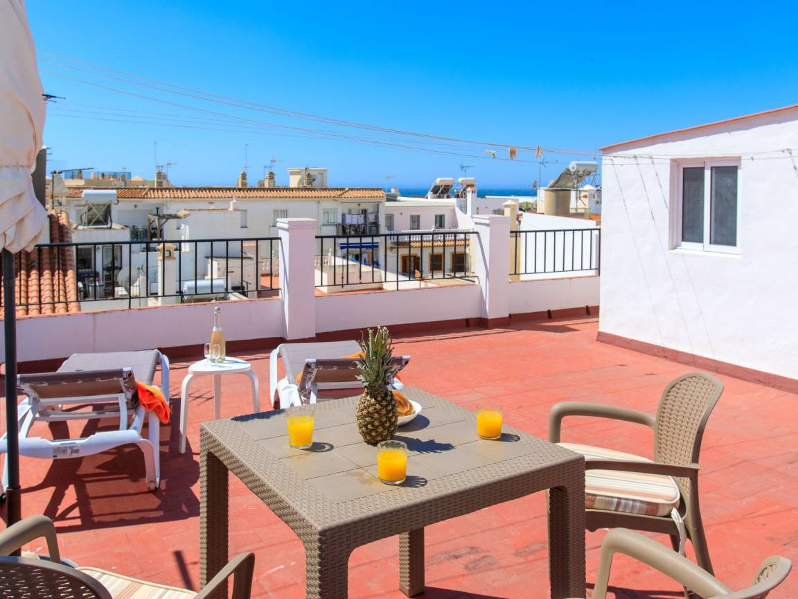 72 M² Appartement ∙ 2 Chambres ∙ 4 Personnes - Nerja