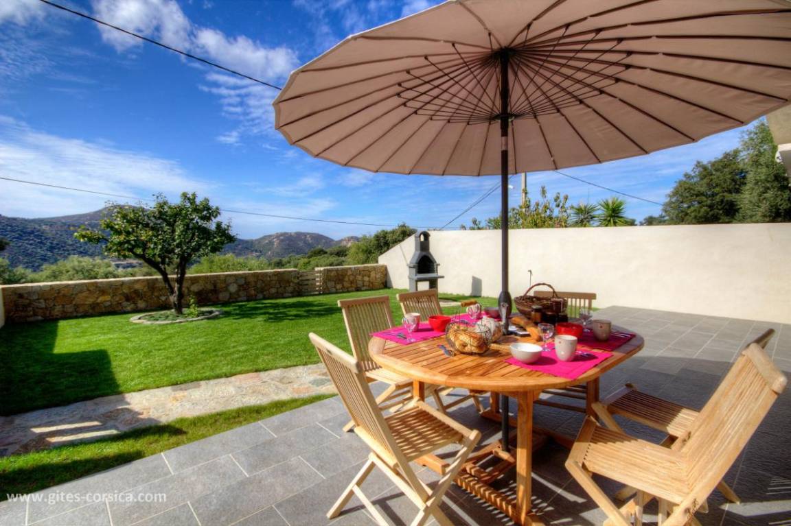 75 M² Gîte ∙ 2 Chambres ∙ 4 Personnes - Corse