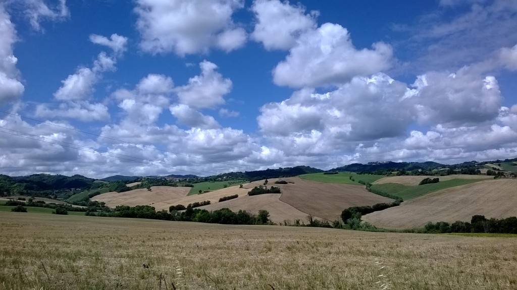 90 M² House ∙ 2 Bedrooms ∙ 4 Guests - Marche