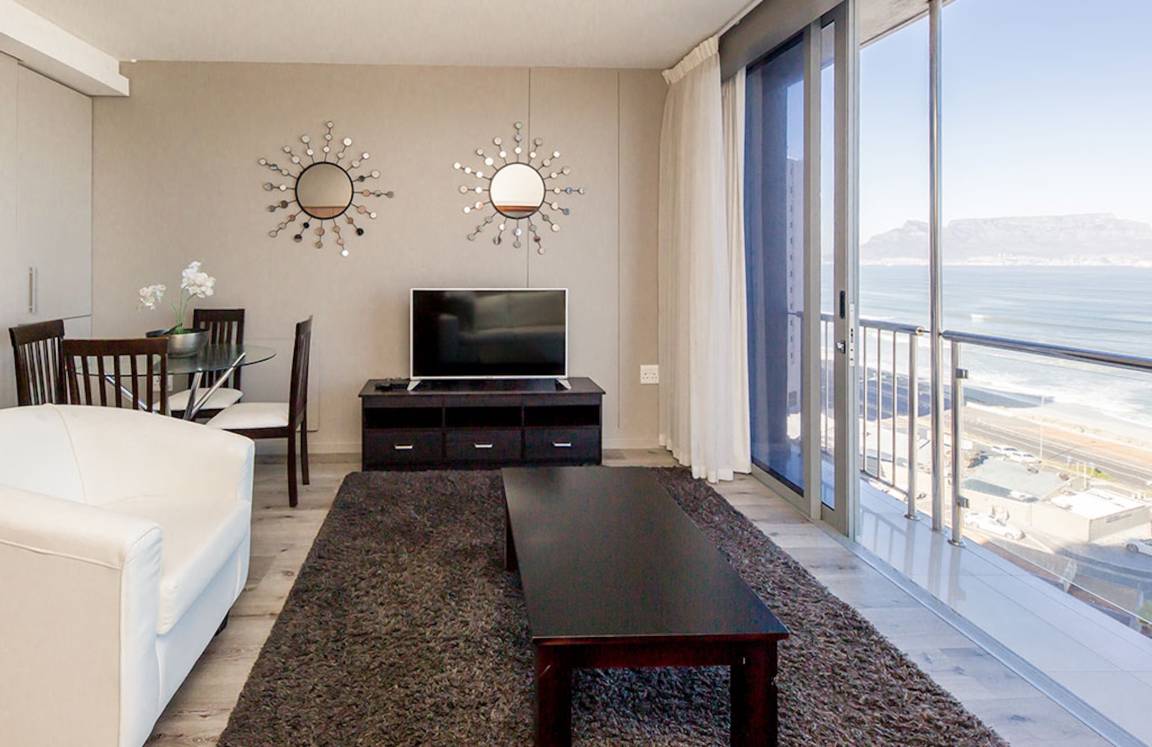 63 M² Apartment ∙ 2 Bedrooms ∙ 4 Guests - Cape Town