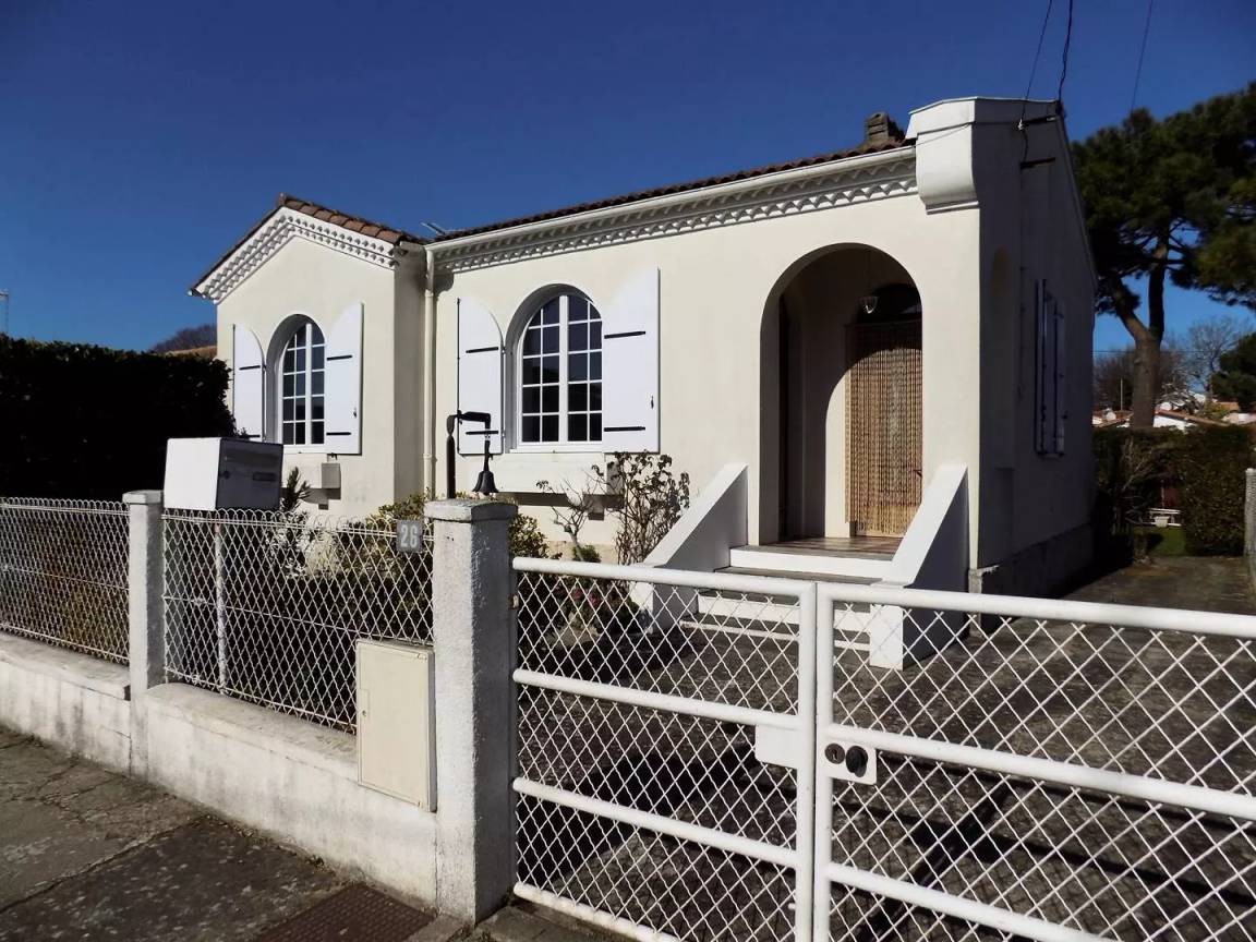 64 M² Huis ∙ 2 Slaapkamers ∙ 4 Gasten - Saint-Georges-de-Didonne