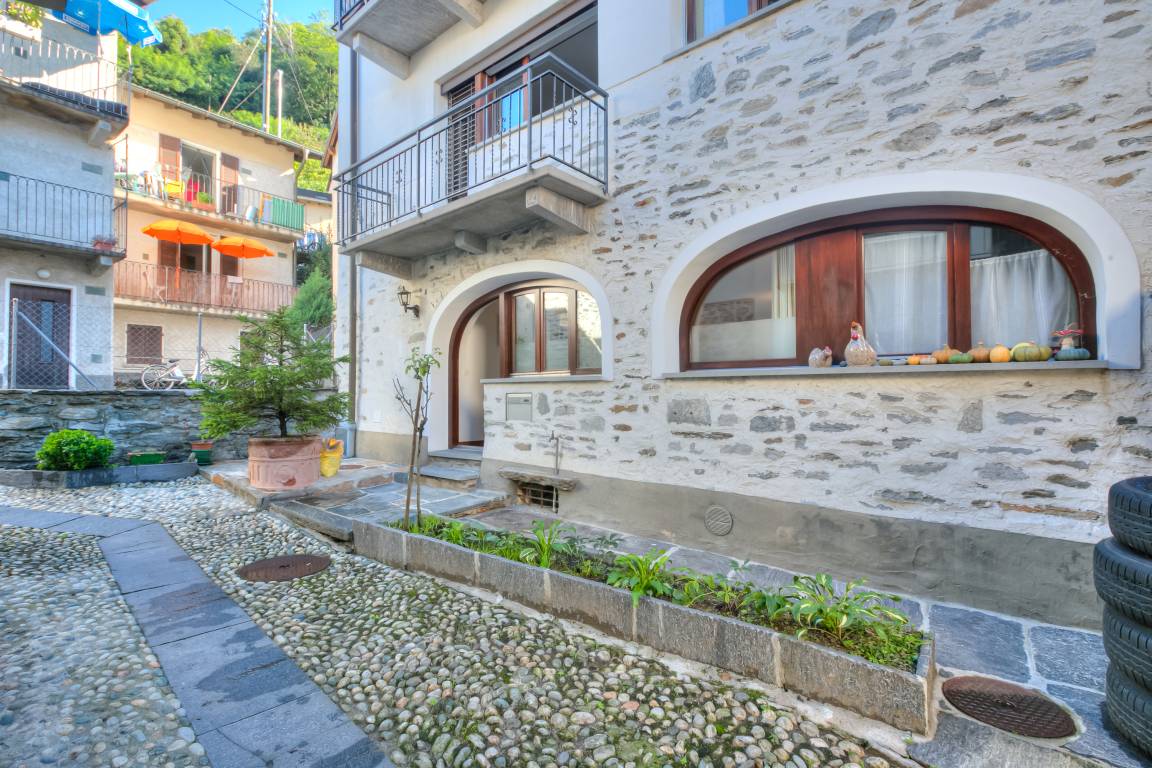 65 M² Appartement ∙ 1 Chambre ∙ 4 Personnes - Gordola