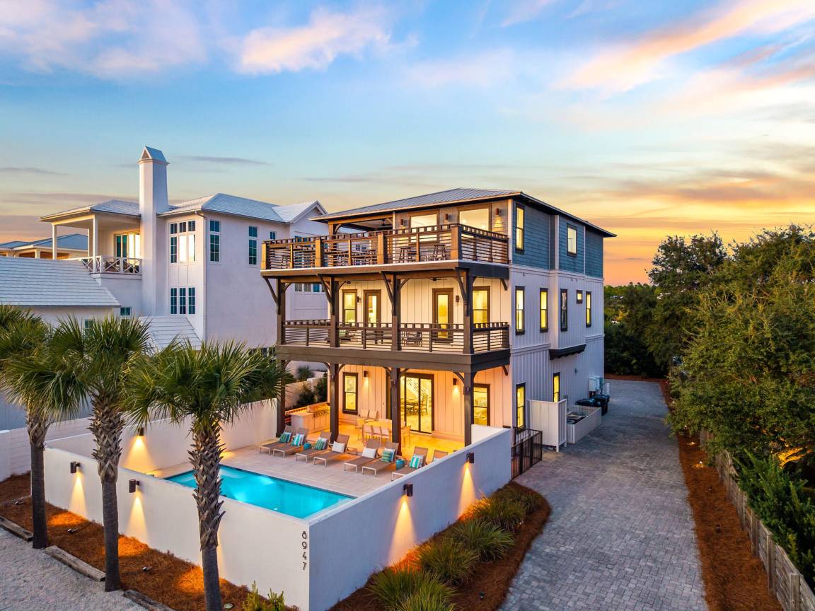 456 M² House ∙ 7 Bedrooms ∙ 30 Guests - Rosemary Beach, FL