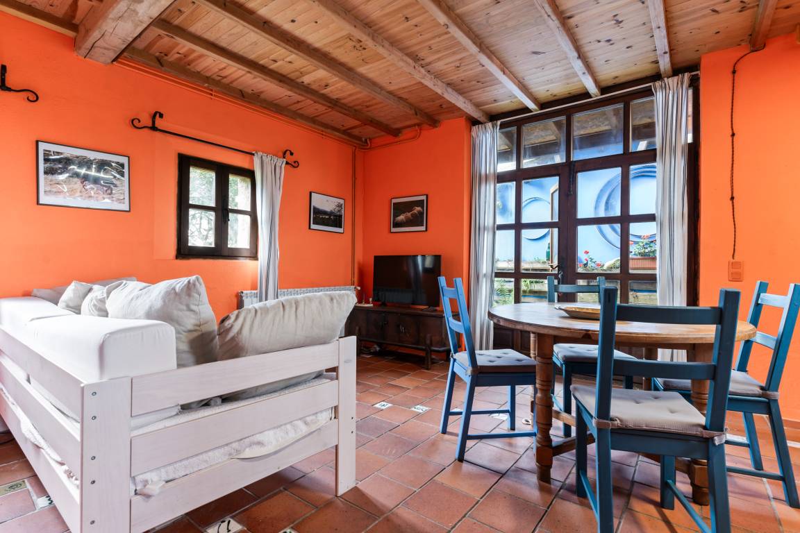 70 M² Casa ∙ 2 Habitaciones ∙ 5 Huéspedes - Villaviciosa