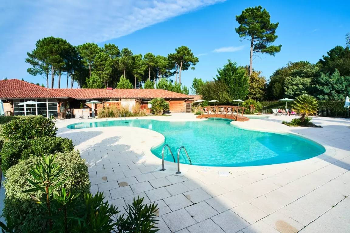 30 M² Studio ∙ 1 Chambre ∙ 4 Personnes - Parentis-en-Born