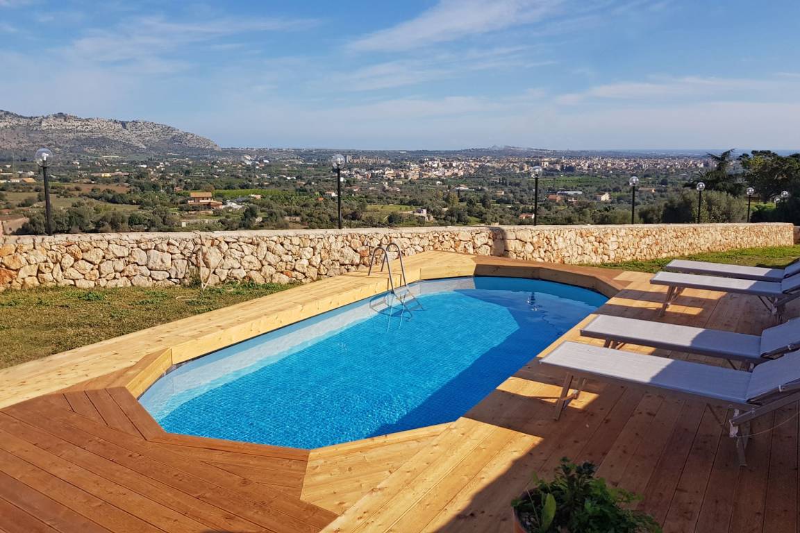 80 M² House ∙ 2 Bedrooms ∙ 5 Guests - Floridia