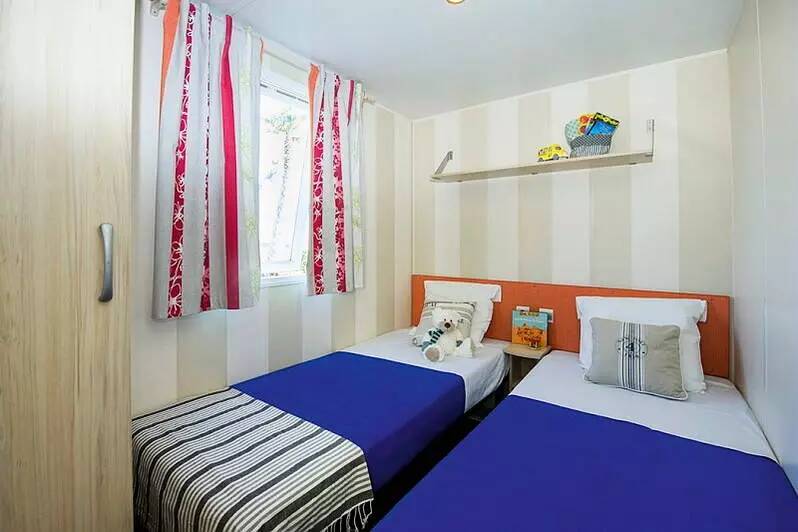 32 M² Mobil-home ∙ 2 Chambres ∙ 4 Personnes - Beauvoir