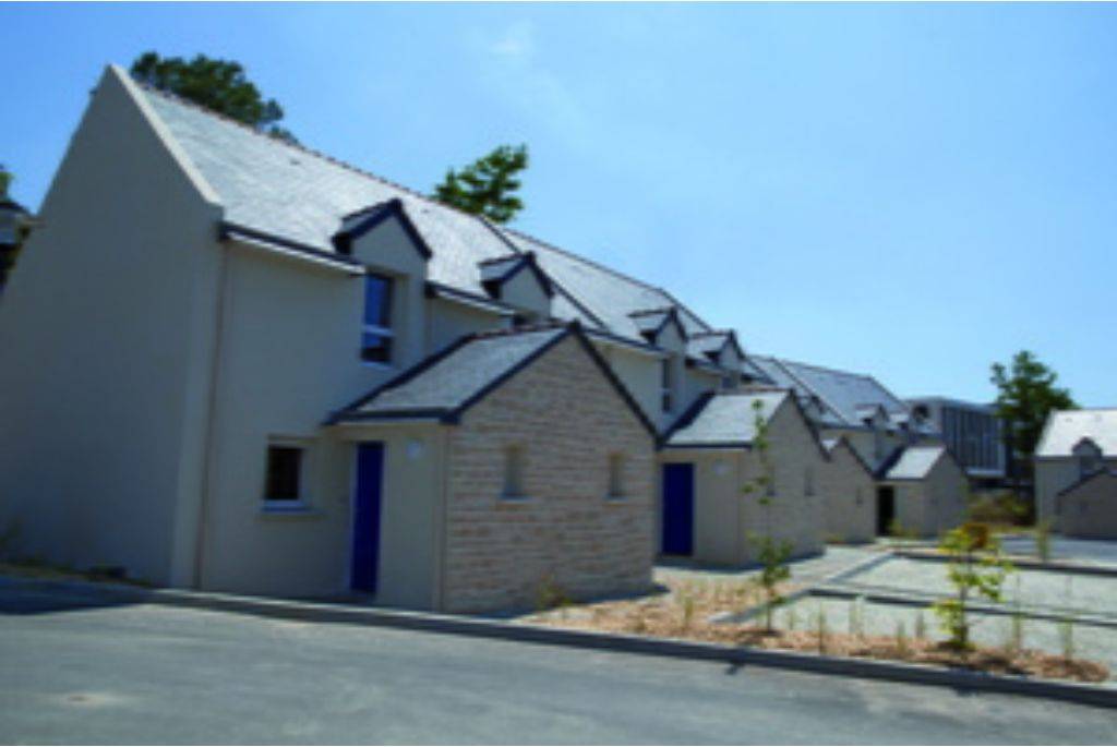 55 M² Huoneisto ∙ 2 Makuuhuonetta ∙ 6 Vierasta - Séné