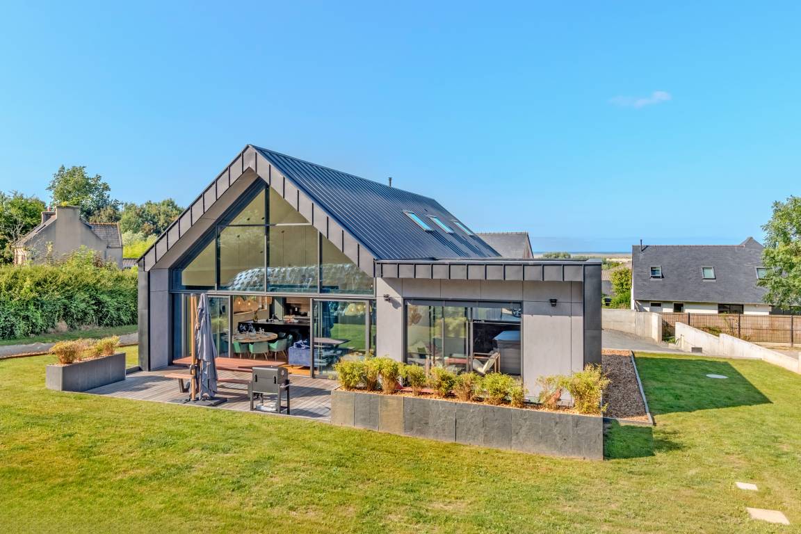 149 M² Maison De Vacances ∙ 5 Chambres ∙ 10 Personnes - Plage de Kerlouan (Boutrouilles)
