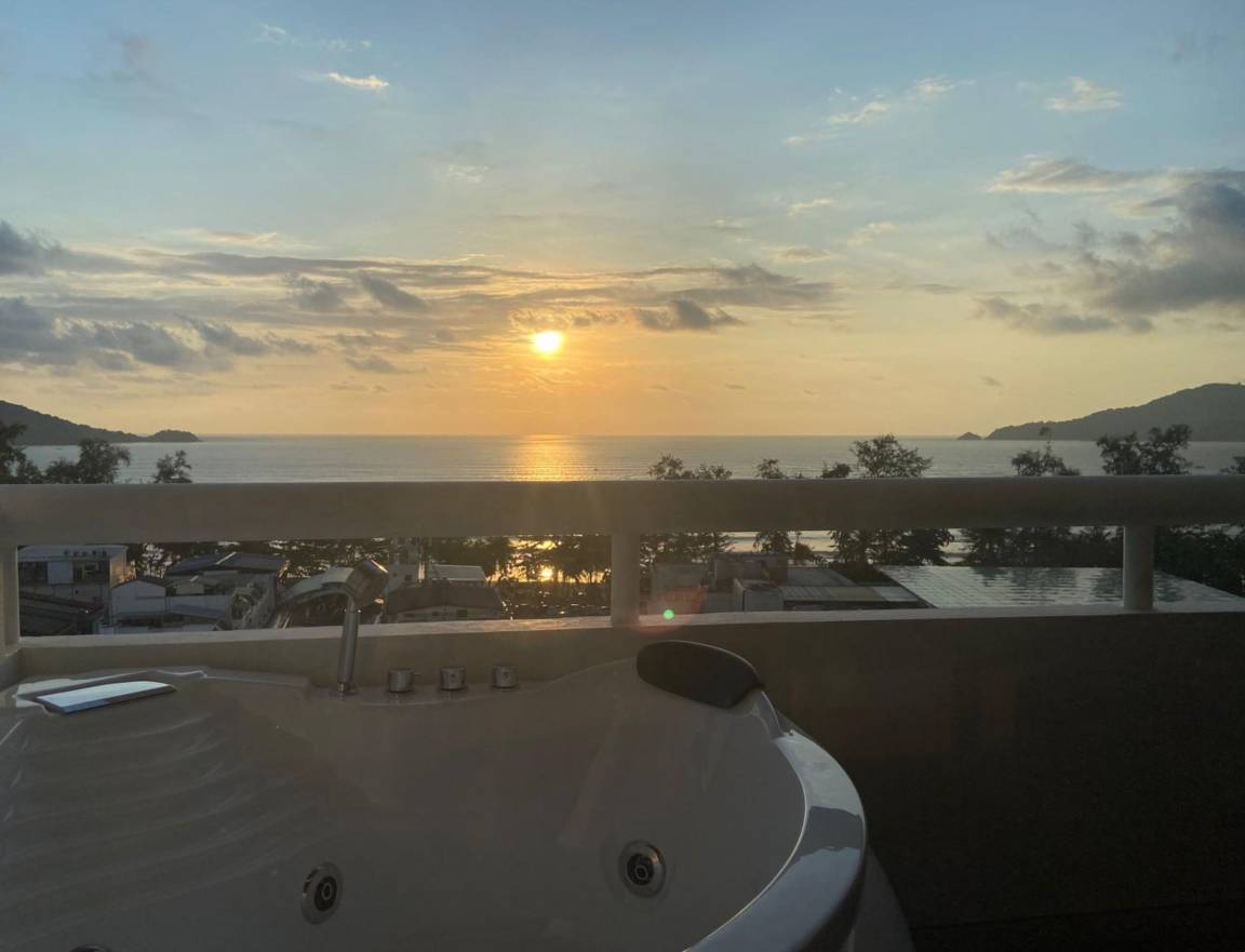 80 M² Appartement ∙ 2 Chambres ∙ 4 Personnes - Patong Beach