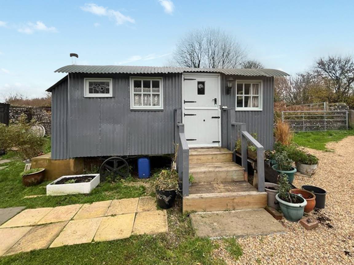 Apartment ∙ 1 Bedroom ∙ 2 Guests - West Sussex
