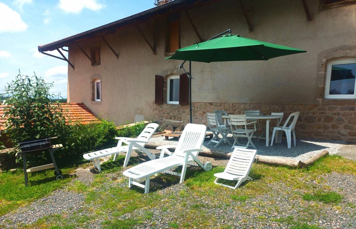 94 M² Gîte ∙ 2 Chambres ∙ 6 Personnes - Tarare
