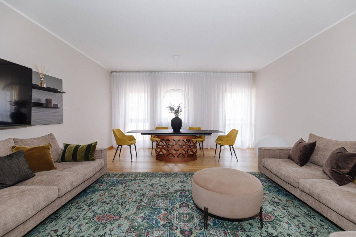 200 M² Apartment ∙ 3 Bedrooms ∙ 8 Guests - Aosta